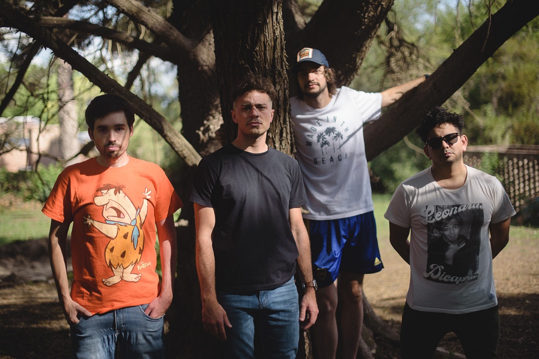 Bort Sinapellido (Argentina) presenta “Tronfi”, nuevo LP cargado de ...